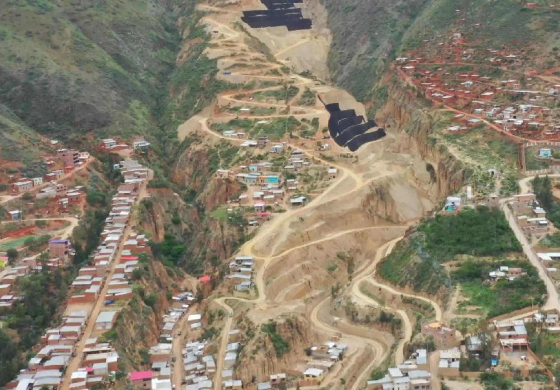 ¡Atención, Huánuco! Alertan de peligro alto de derrumbes en quebrada ...